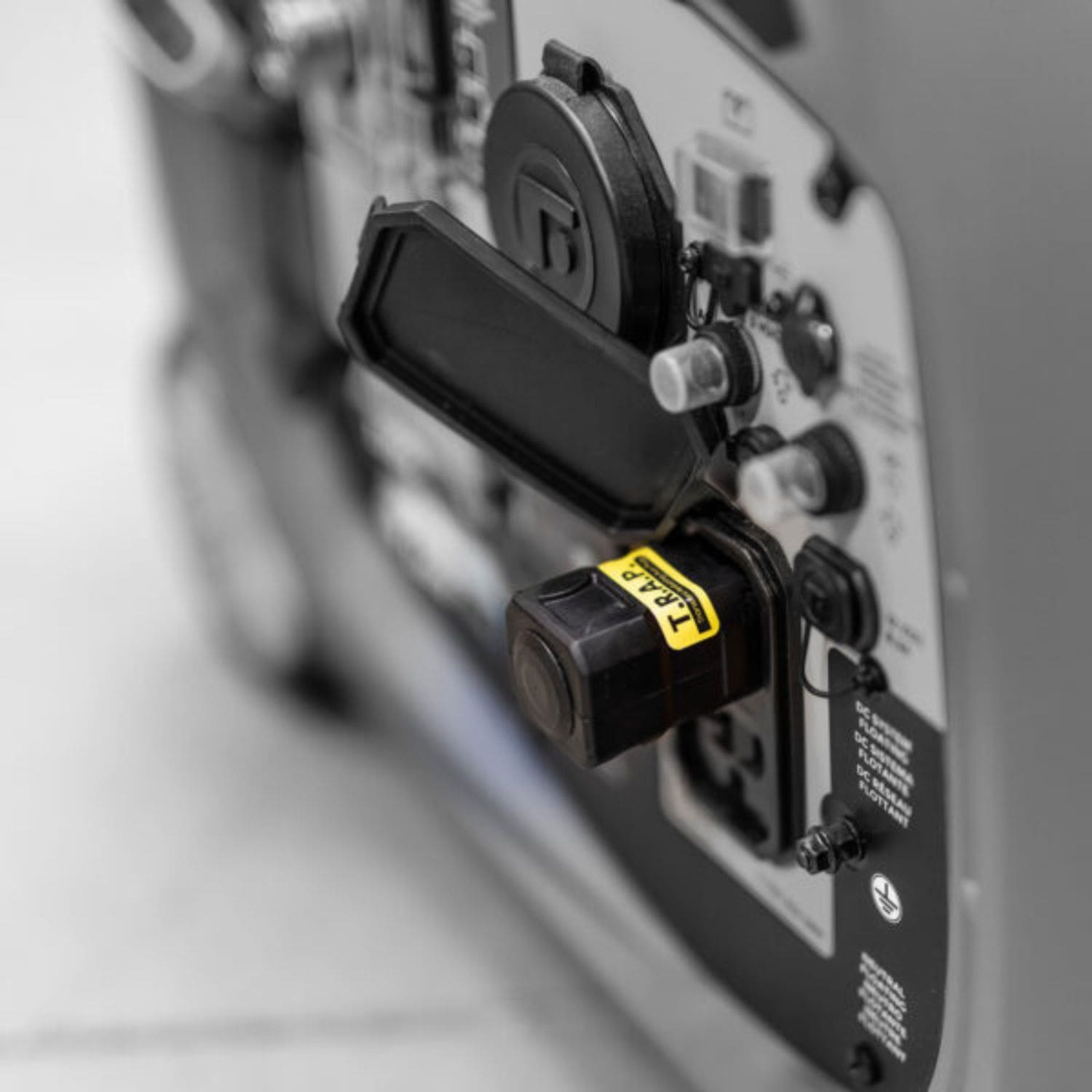 Faraday Defense T.R.A.P. AC Plug | Outbound Power